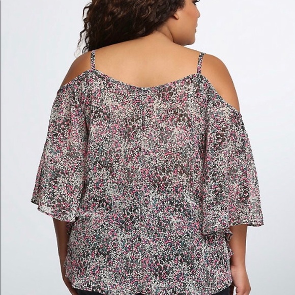 torrid | Tops | Torrid Floral Cold Shoulder Top | Poshmark